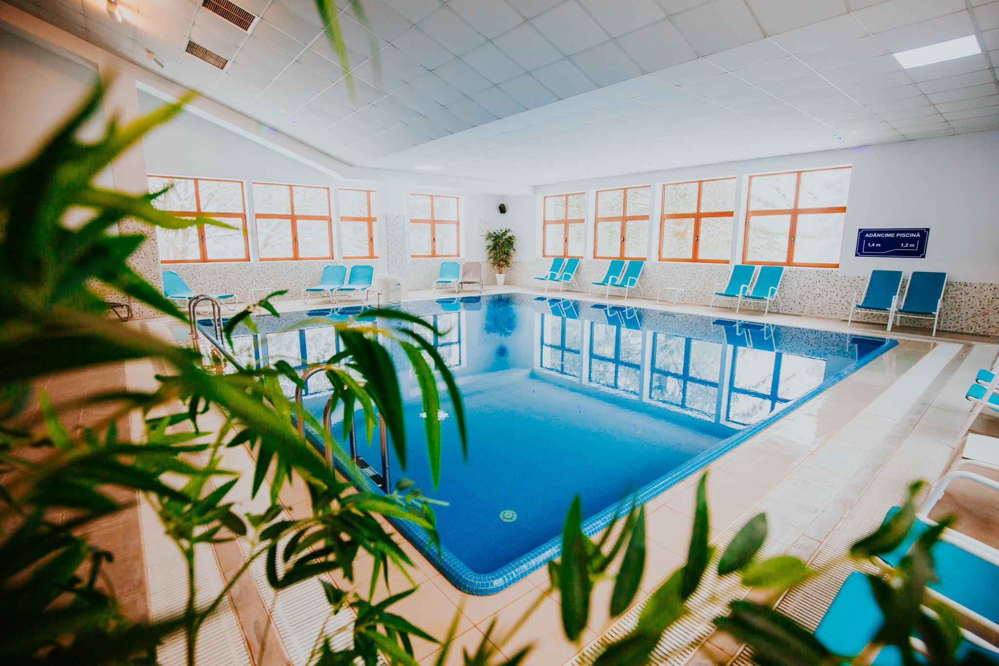 Hotel O3zone - Băile Tușnad - Onest Education